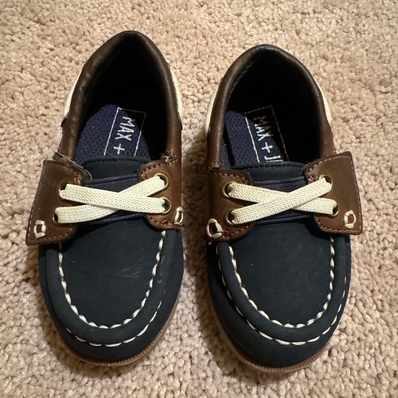 Max + Jake | Shoes | New Max Jake Baby Boat Loafer Velcro Closure Size ...